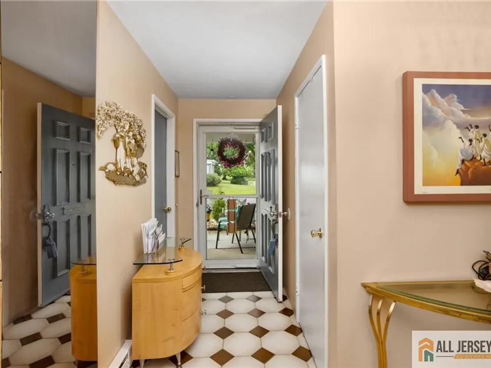 128 Balsam Plz 128b, Monroe, Nj 08831 | Clearbrook | 55+ Home For Sale