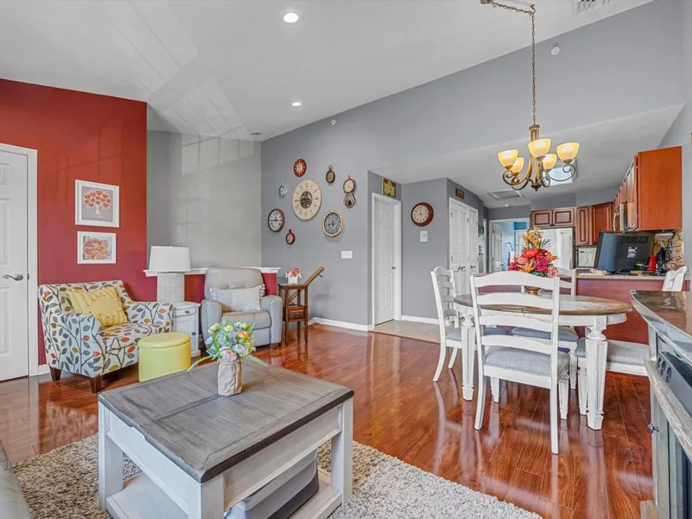 906 Willow Ln, Valley Stream, Ny 11580 | Dutchgate | 55+ Home For Sale