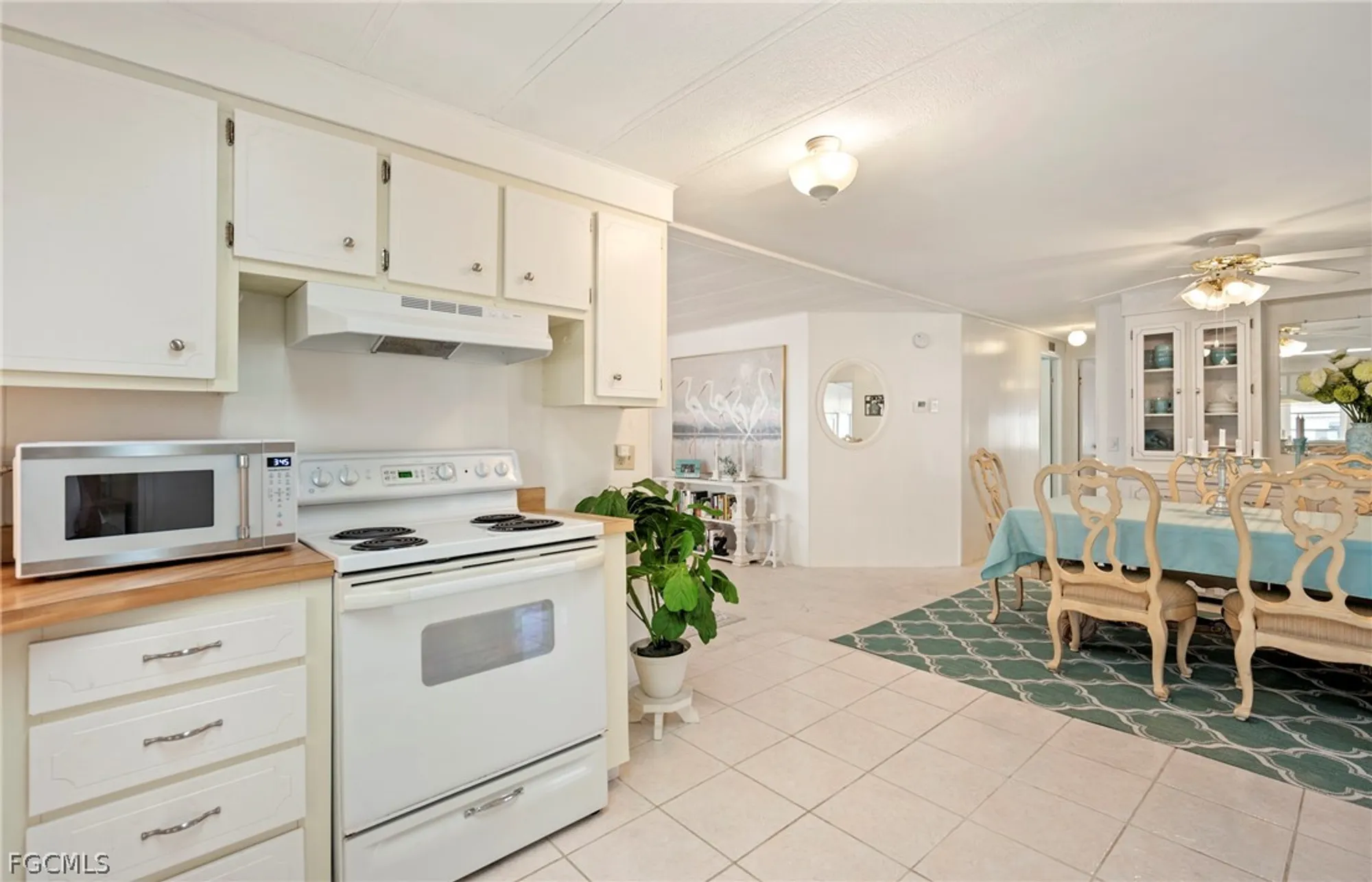 5523 SALEM LN, NORTH FORT MYERS, FL 33917 | Old Bridge Village | 55 ...