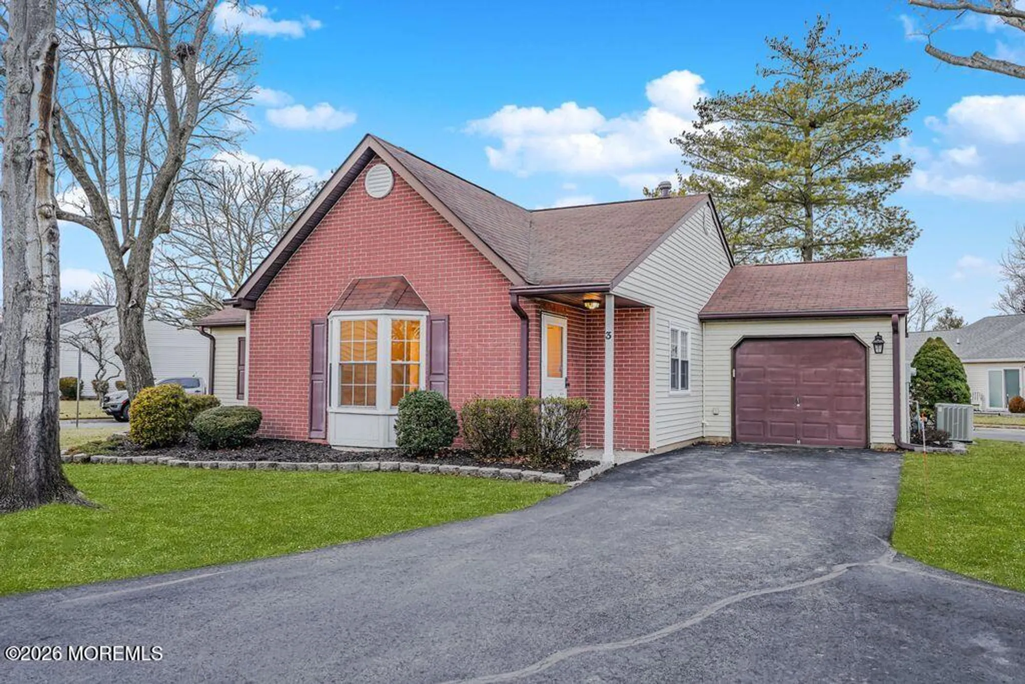 3 GATLEY CLOSE 1000, FREEHOLD, NJ 07728 | Surrey Downs | 55+ Home For Sale