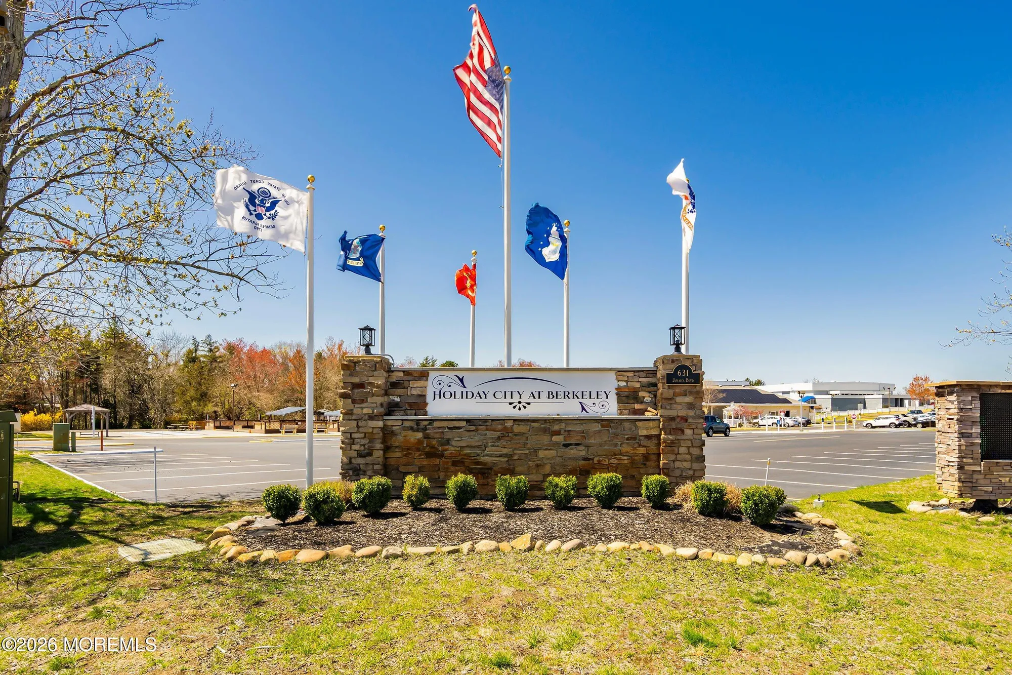 211 HARRINGTON DR, TOMS RIVER, NJ 08757 | Holiday City at Berkeley | 55 ...
