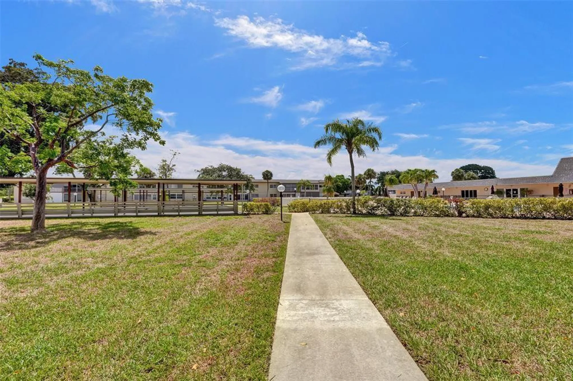 550 NW 77TH AVE 206, MARGATE, FL 33063 | Oriole Gardens | 55+ Home For Sale