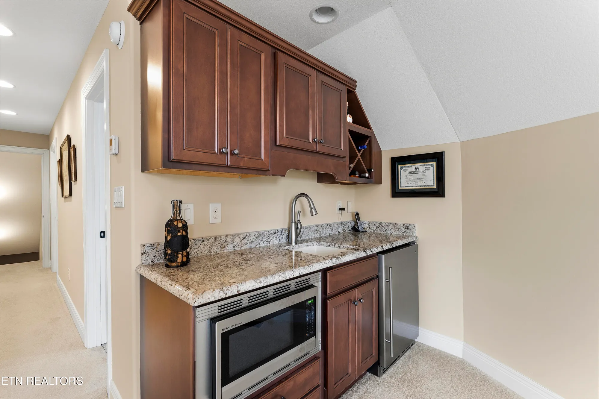 117 RED HAWK DR, VONORE, TN 37885 | Rarity Bay | 55+ Home For Sale