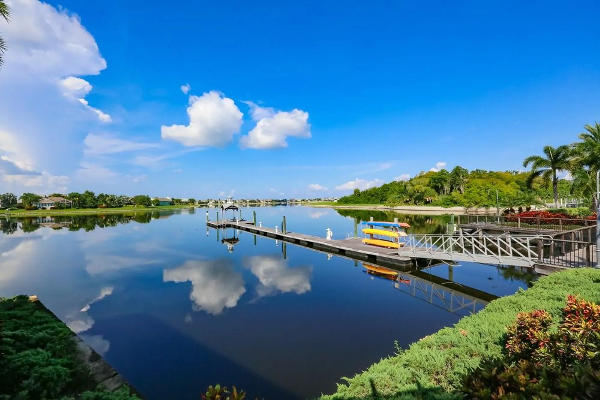5232 WISHING ARCH DR, APOLLO BEACH, FL 33572 | MiraBay | 55+ Home For Sale