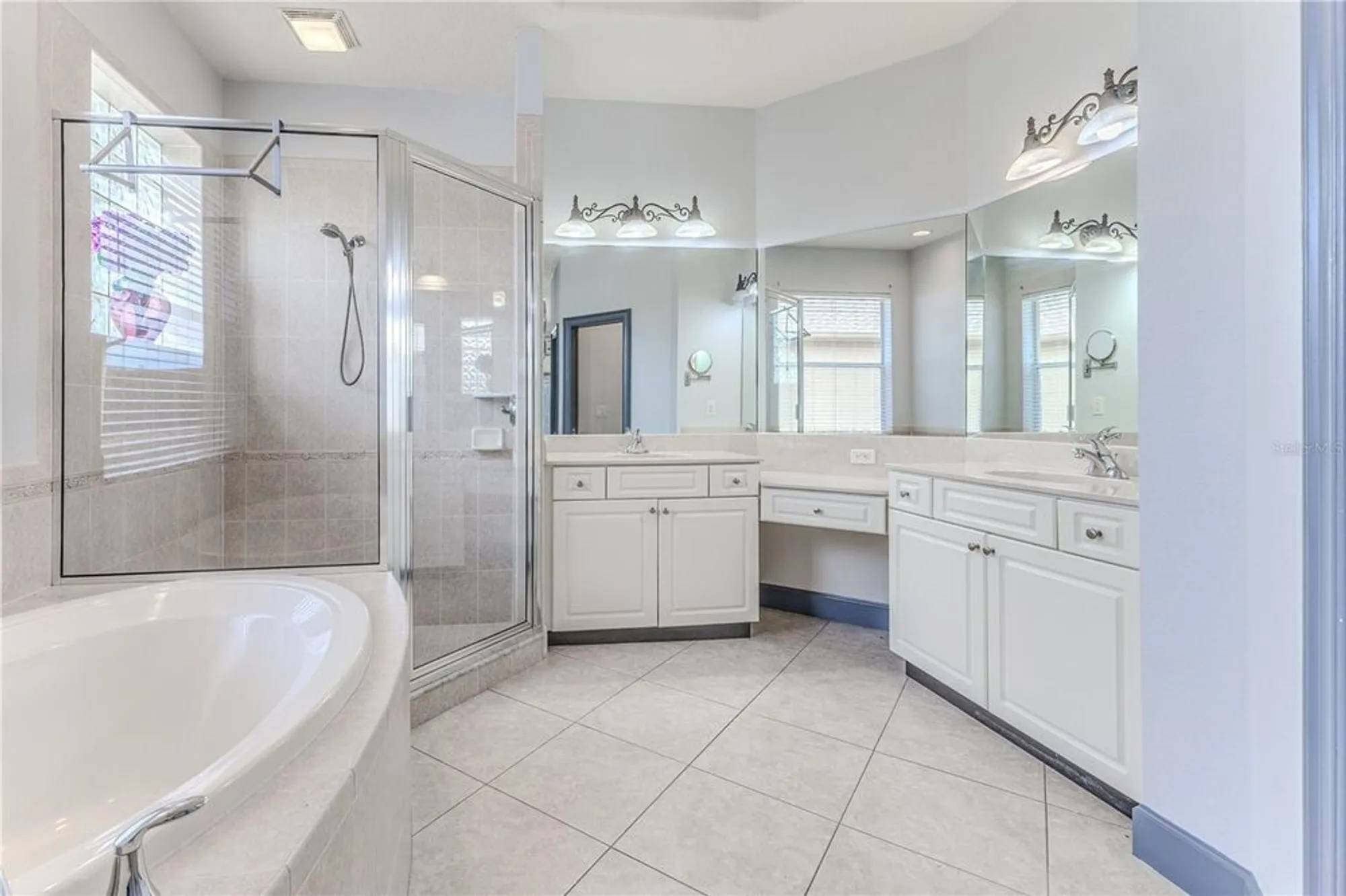 9406 BURNAM DR, WEEKI WACHEE, FL 34613 | GlenLakes Country Club | 55 ...