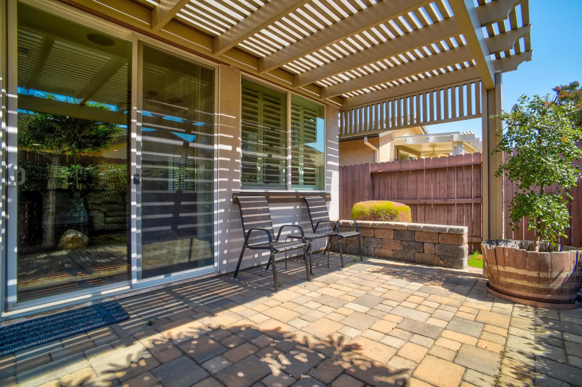 7828 BARNSLEY WAY, ELK GROVE, CA 95757 | Glenbrooke | 55+ Home For Sale